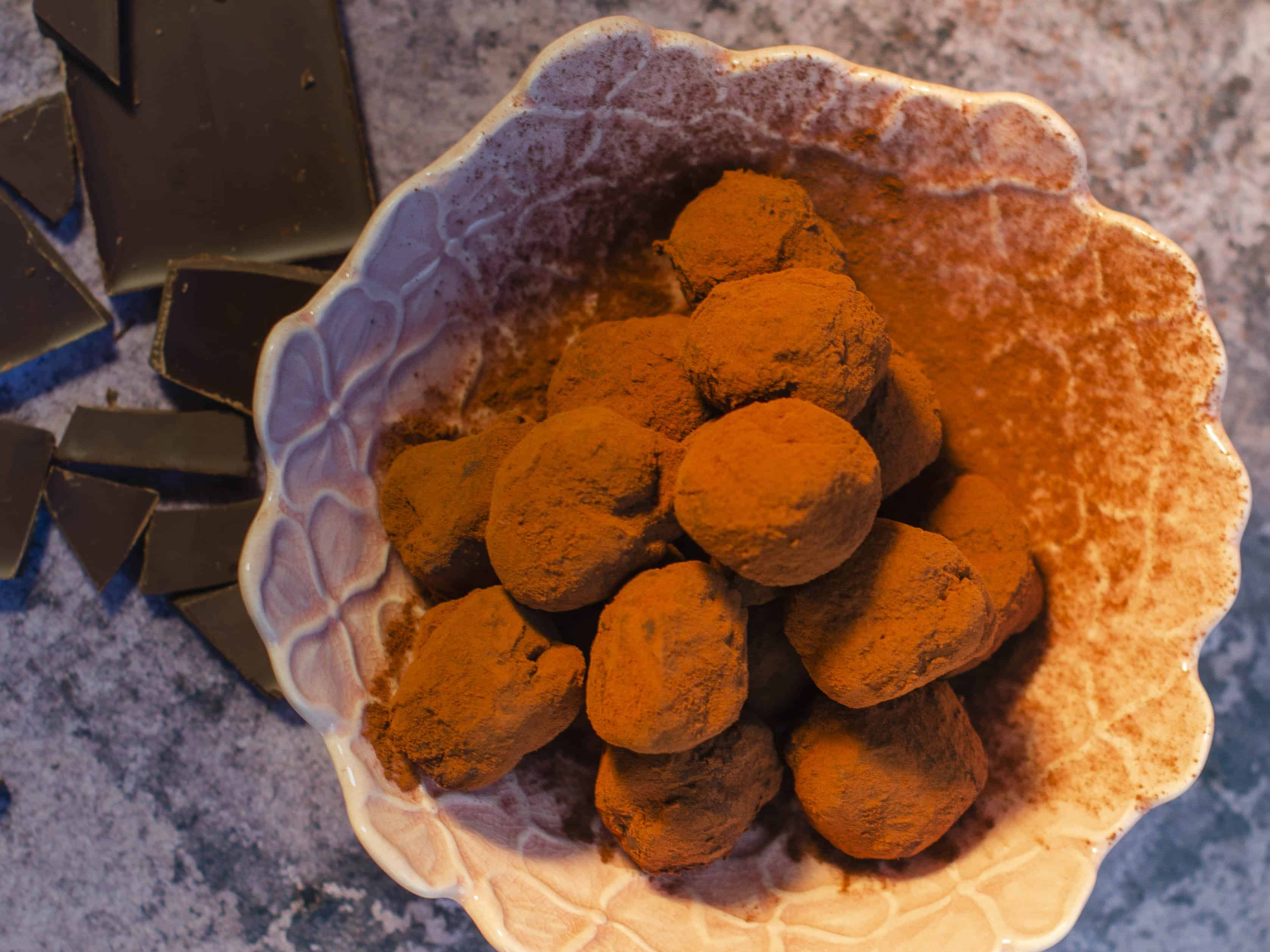 easy chocolate truffles | Lost in Food