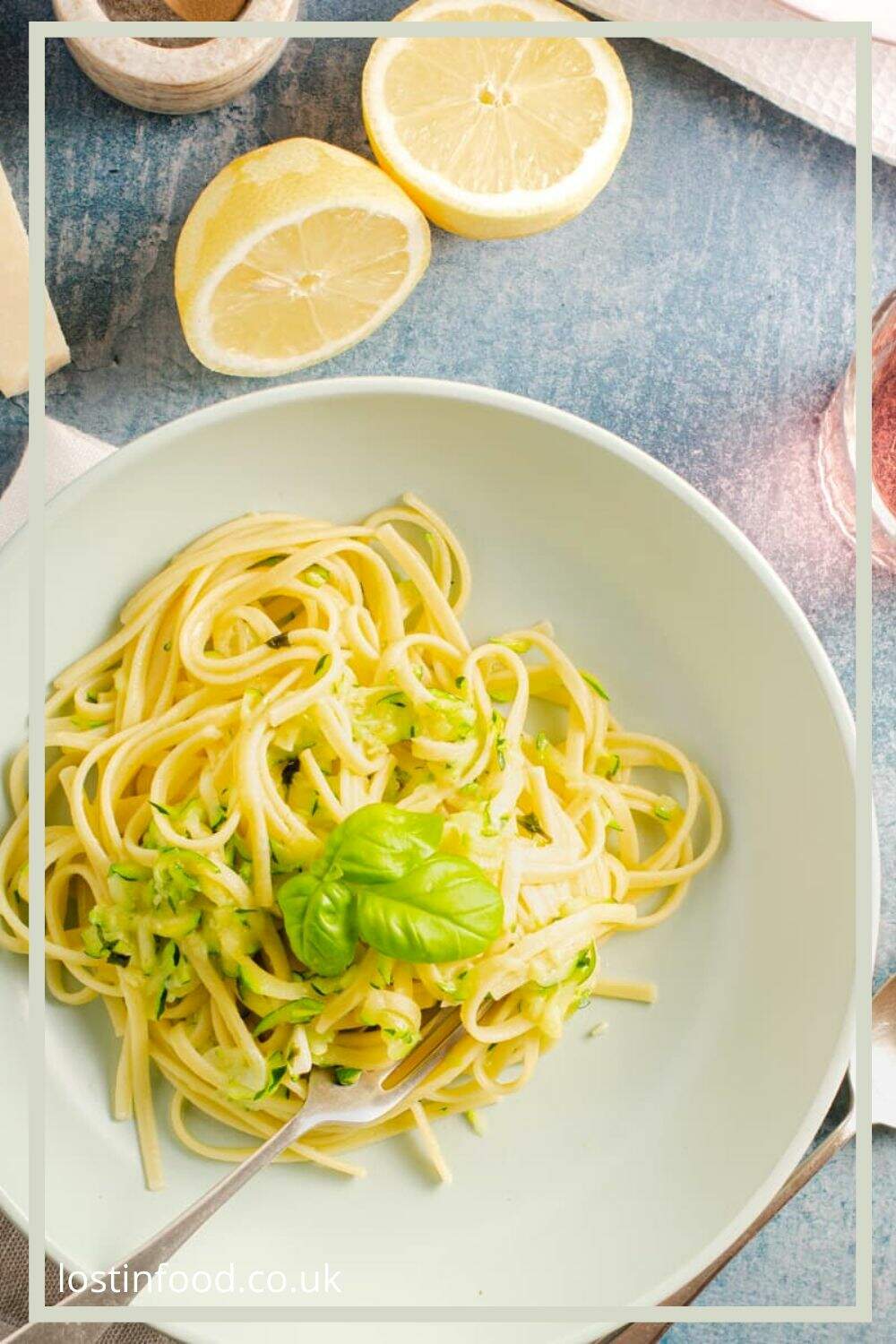 Courgette Lemon Pasta (Zucchini Pasta) - Lost in Food