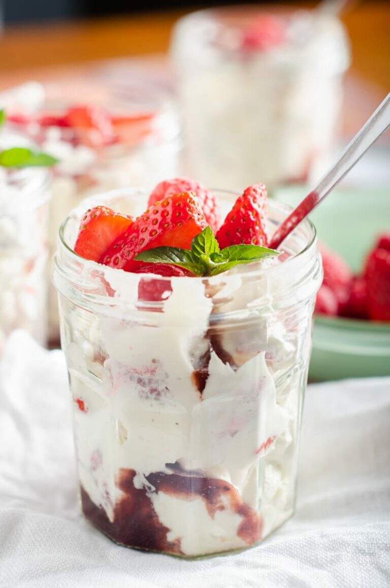 Eton Mess - Lost in Food