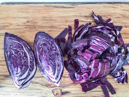 easy braised red cabbage with apples - Lost in Food