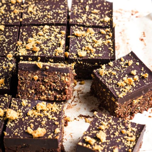 Dark Chocolate Tiffin with Ginger (No Bake) - Lost in Food