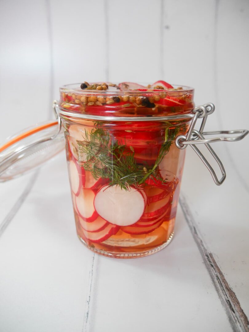 Quick Pickled Radishes - Lost in Food