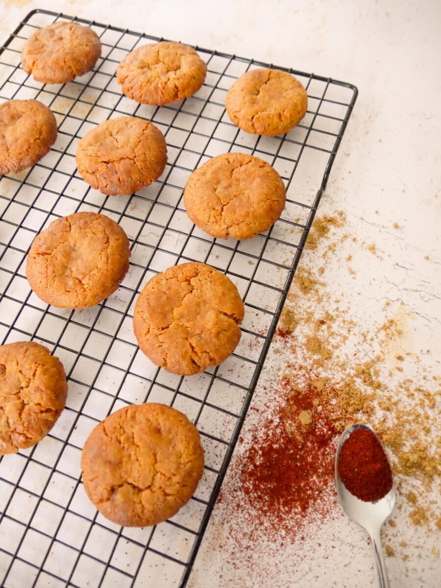 Ginger & Chilli Biscuits - Lost in Food