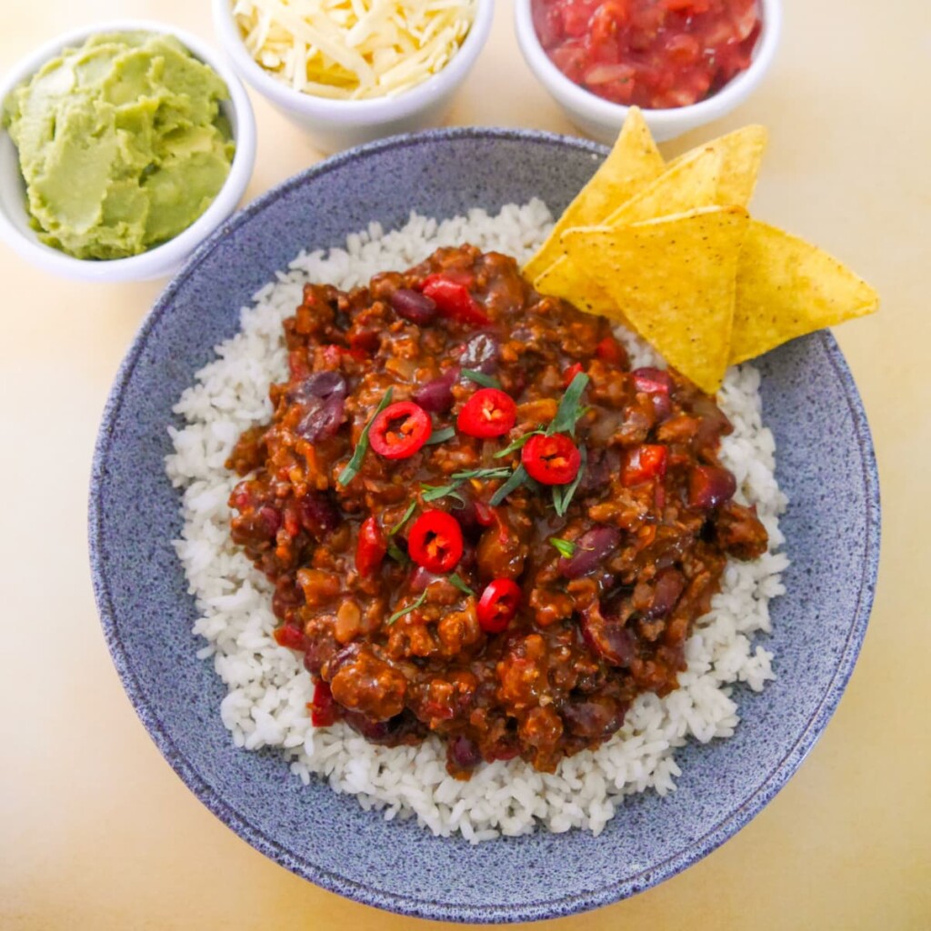 Easy Minced Beef Chilli - Lost in Food