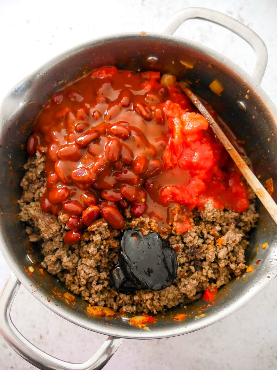 Easy Minced Beef Chilli - Lost in Food