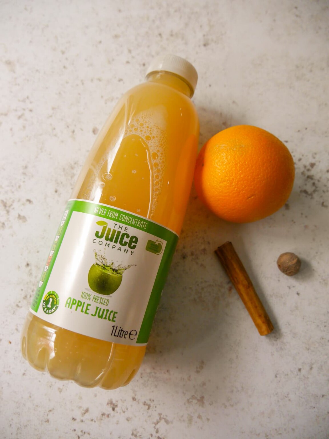 Hot Mulled Apple Juice (Non Alcoholic) - Lost in Food