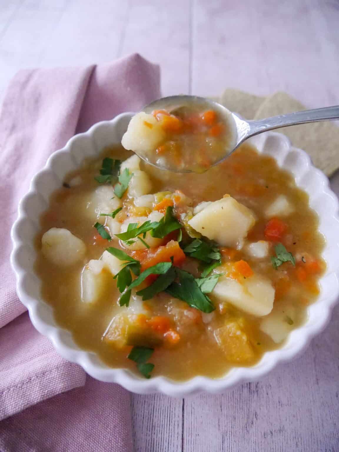 Scottish Tattie Soup (Potato Soup) - Lost in Food
